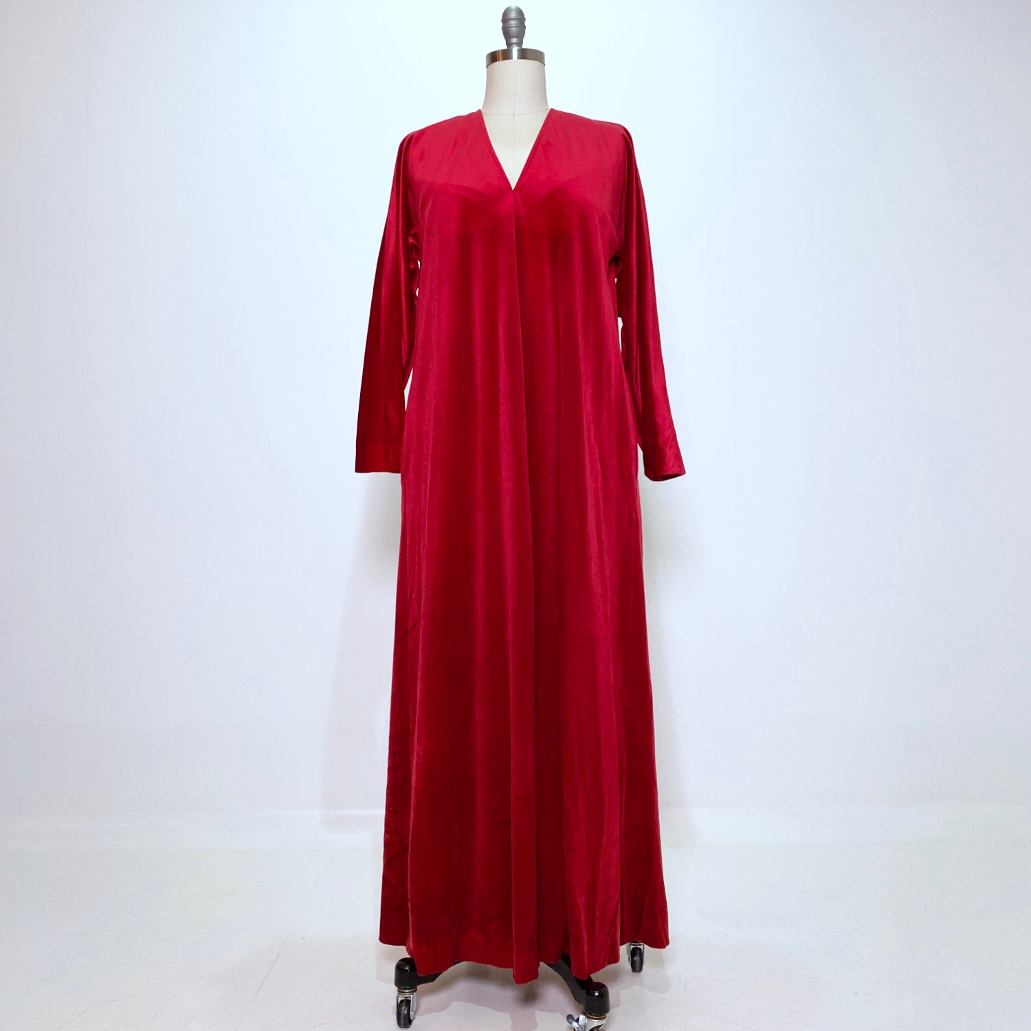 Halston Velvet Vintage Caftan from Best Dressed Alaska Collection ...