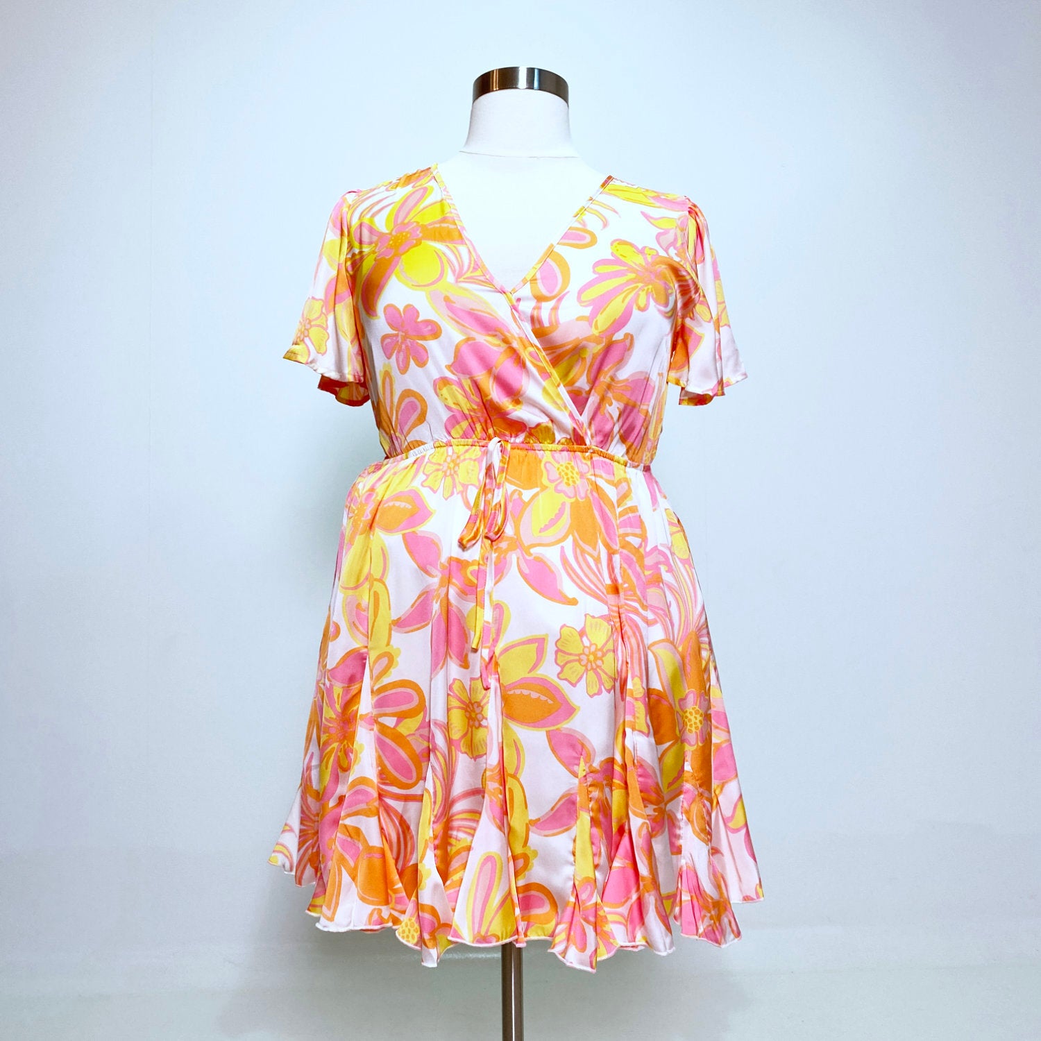 Plus | Donna's Dress Shop